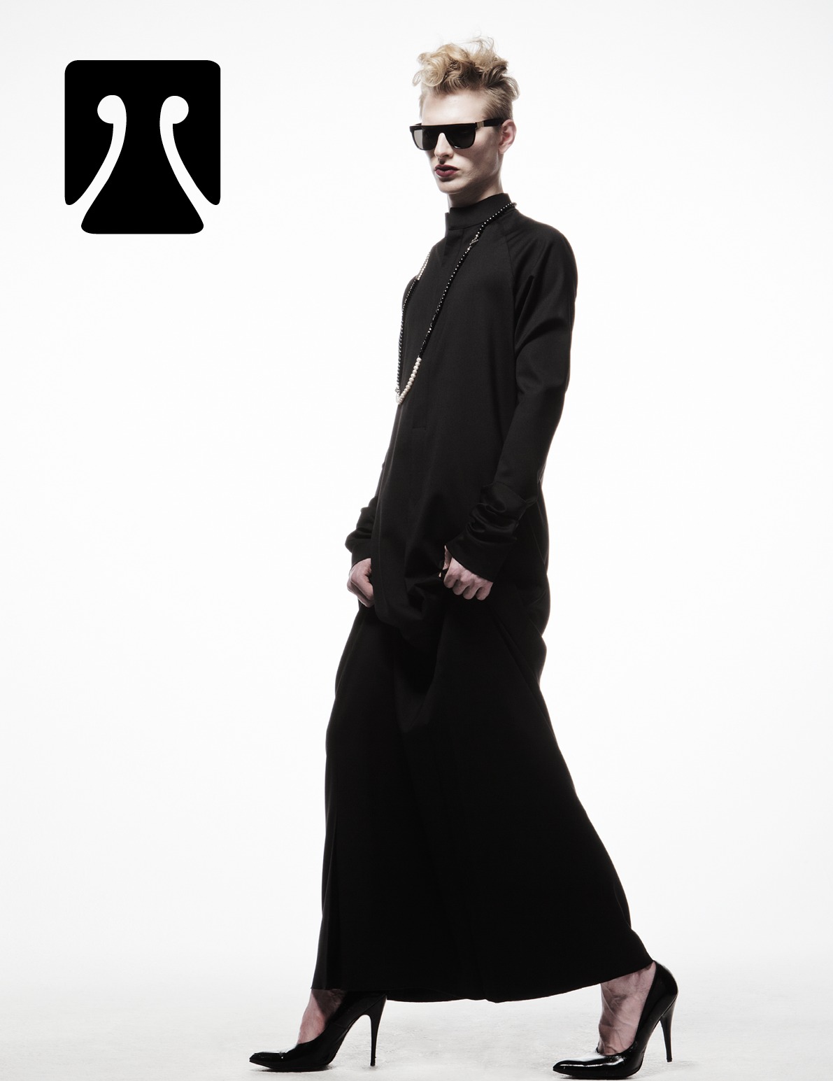 Fetishism of Fashion - M°BA