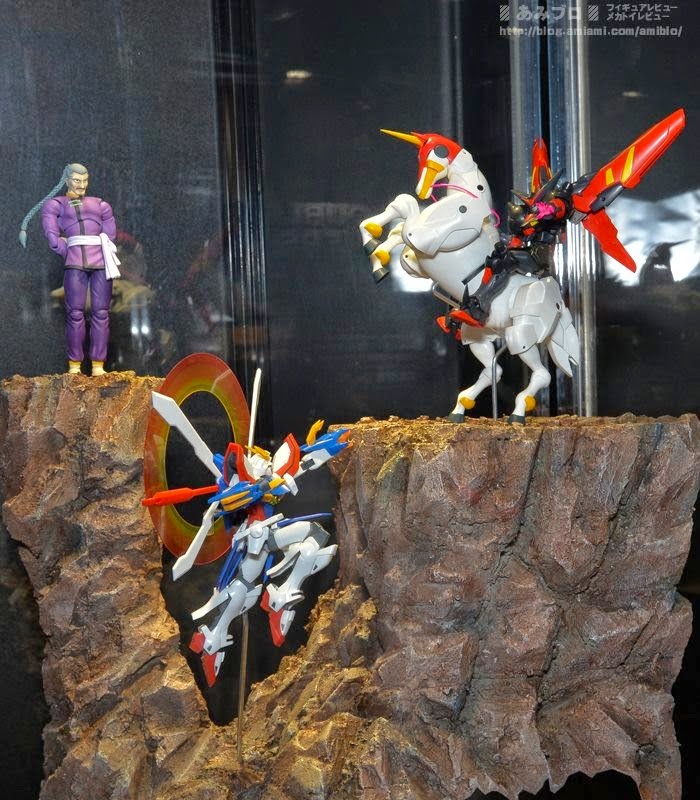 Gundam Family: S.H.Figuarts Master Asia & Robot Damashii (Side MS ...