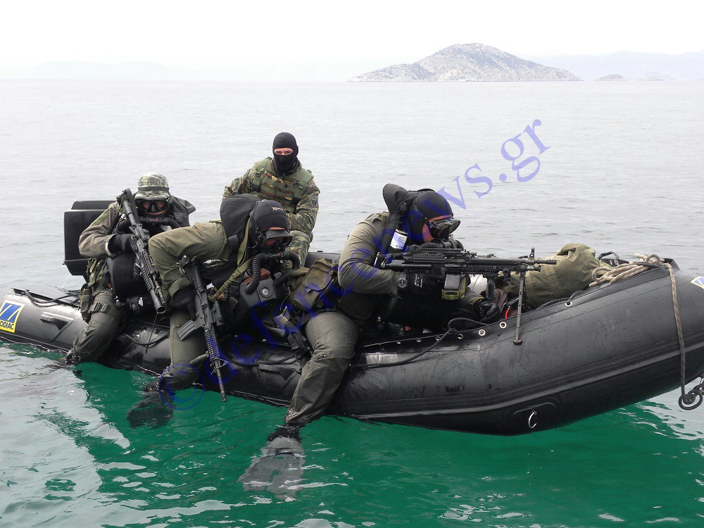 ΜΟΝΑΔΑ ΕΦΕΔΡΩΝ ΚΑΤΑΔΡΟΜΩΝ - M.E.K.: Ζ Μοίρα Αμφίβιων Καταδρομών ...