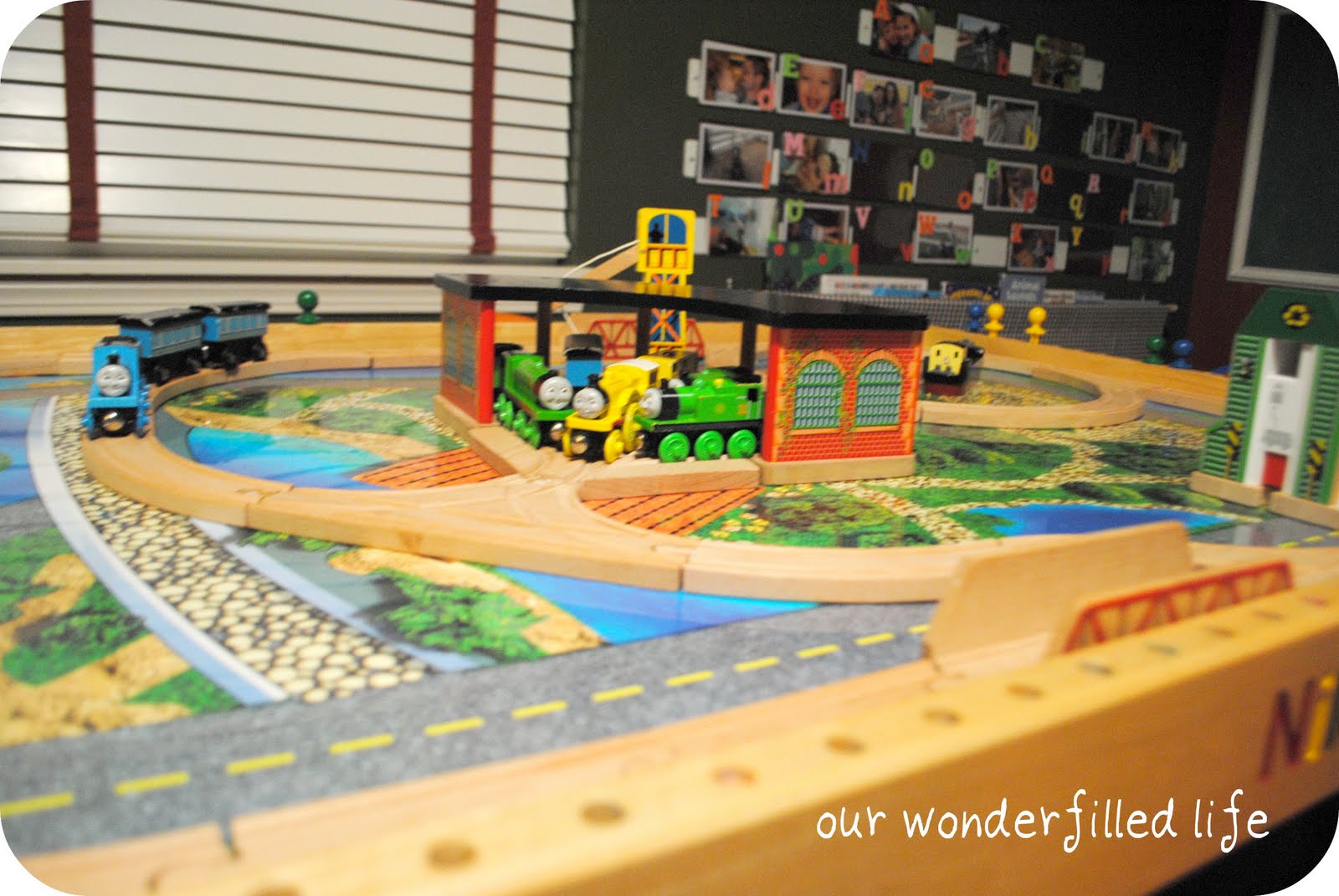 Our Wonderfilled Life: Our Playroom and New Project