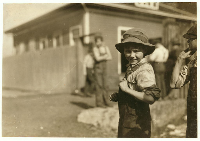Old Photos of Child Labors From the Early 20th Century ~ Vintage Everyday