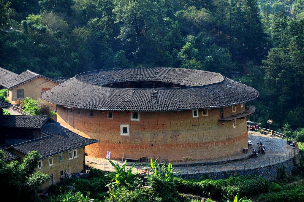 The Tulous of Fujian Province ~ Kuriositas