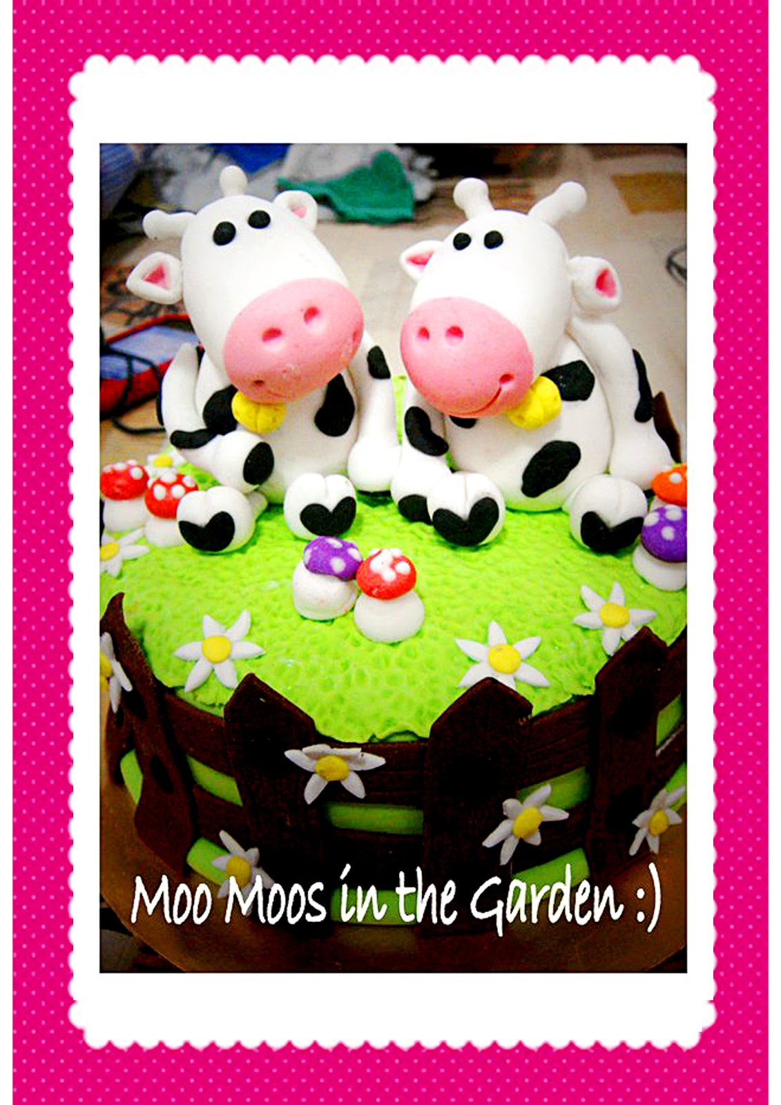 Leenie's Bakery: Moo Moo Cake