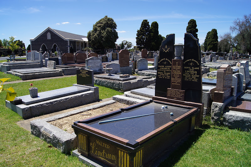 MAP: WALTER LINDRUM'S GRAVE