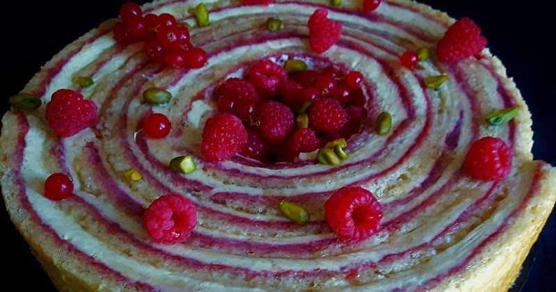 La Folle Gourmande: Le framboisier façon Christophe Renou à la pistache