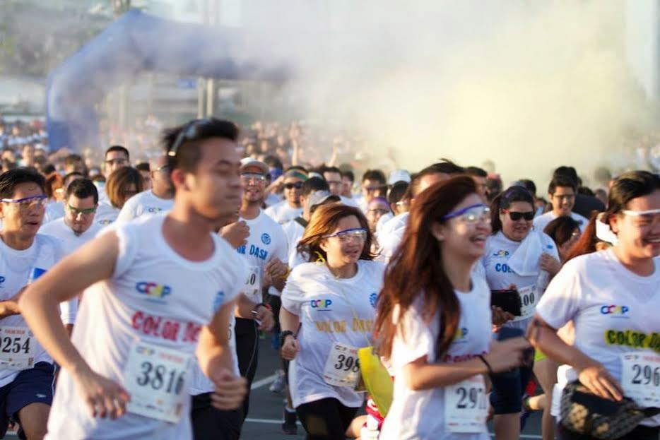 The Color Dash 2 Recipe: More Fun Run in the Philippines ~ Wazzup ...