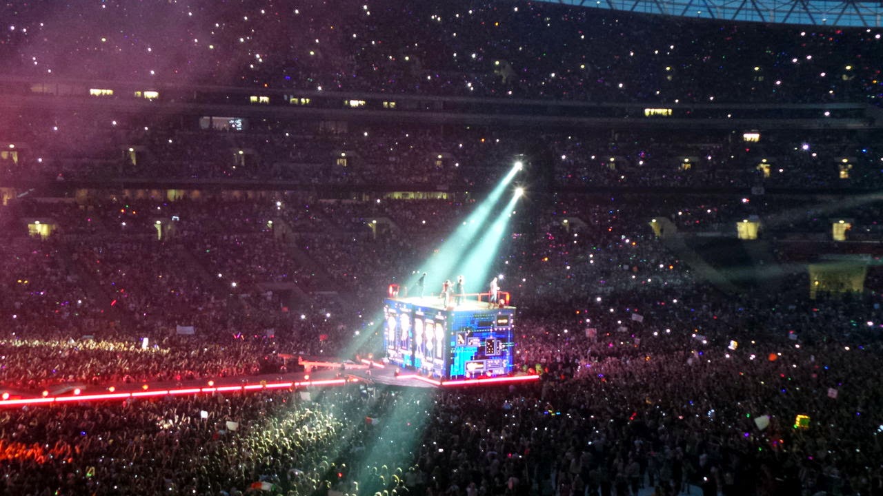 One Direction Girls ♥: Concierto en Wembley, Inglaterra.-Where We Are ...