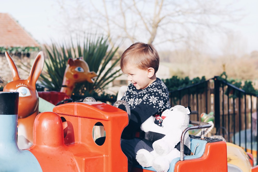 Days Out: Santa Spectacular at Willows Farm, Hertfordshire | Quite ...