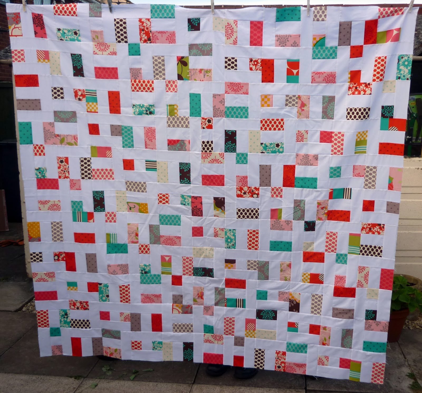 Nellie's Niceties: The Half Time Quilt- Free Pattern