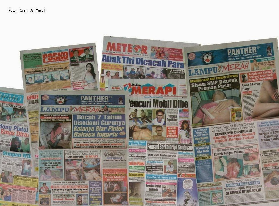 Koran Lampu Merah dan Kumpulan Foto Koran Dengan Judul Konyol - Aneh ...