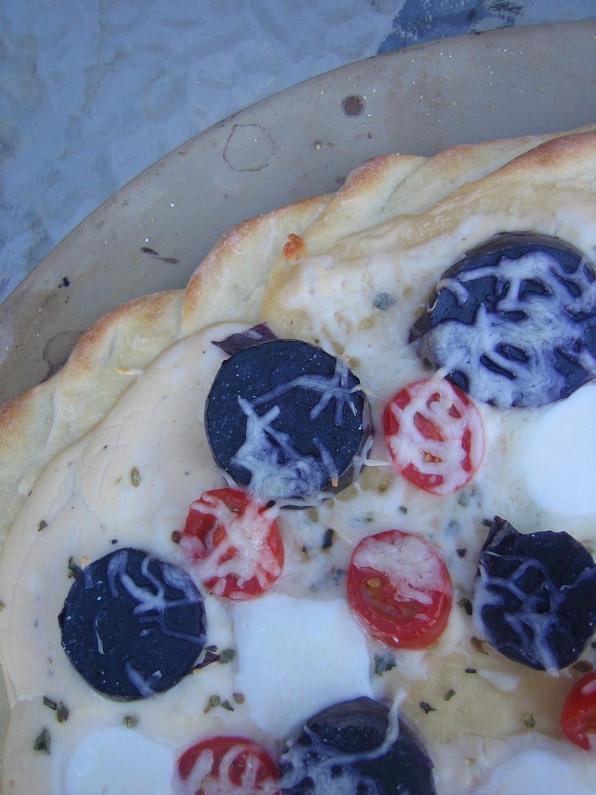 Red, White, & Blue Pizzas ~ Edesia's Notebook