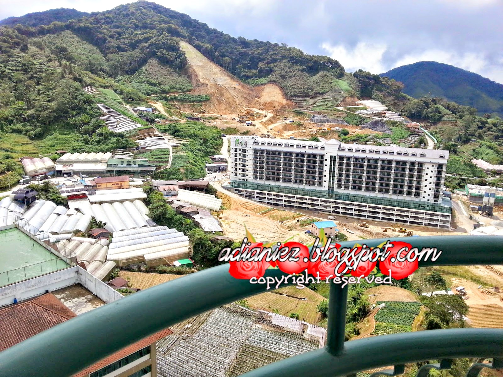 Cameron Square & Cameron Highlands Holiday's Park ~ Tarikan Terbaru Yang Ohsem!