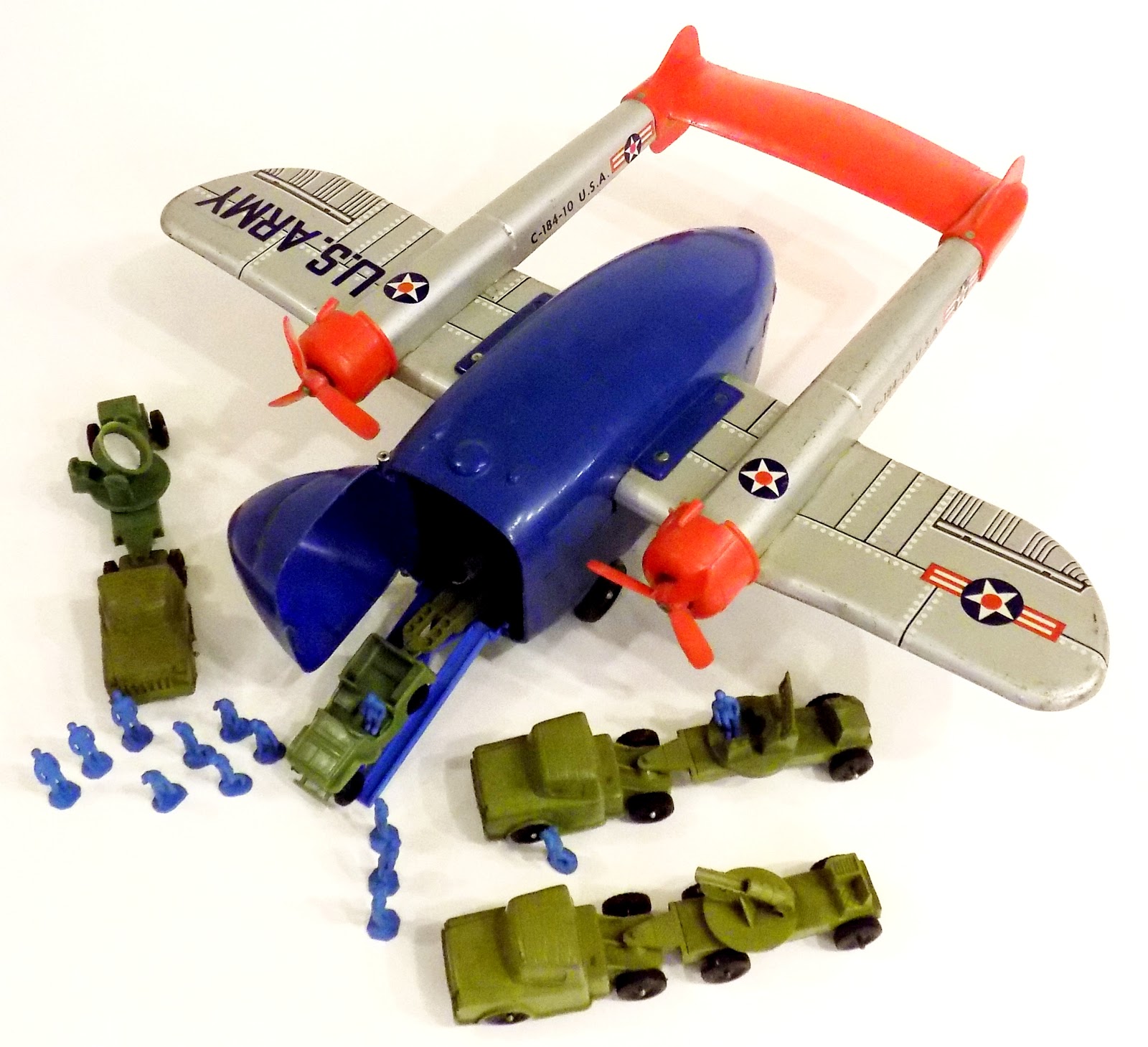 Toys and Stuff: Ideal Globemaster (Flying Boxcar)