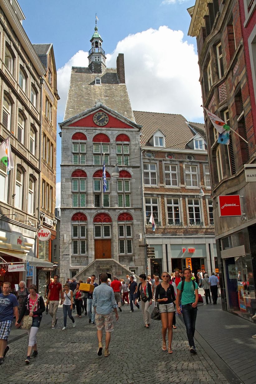 Europe in Pictures: Maastricht