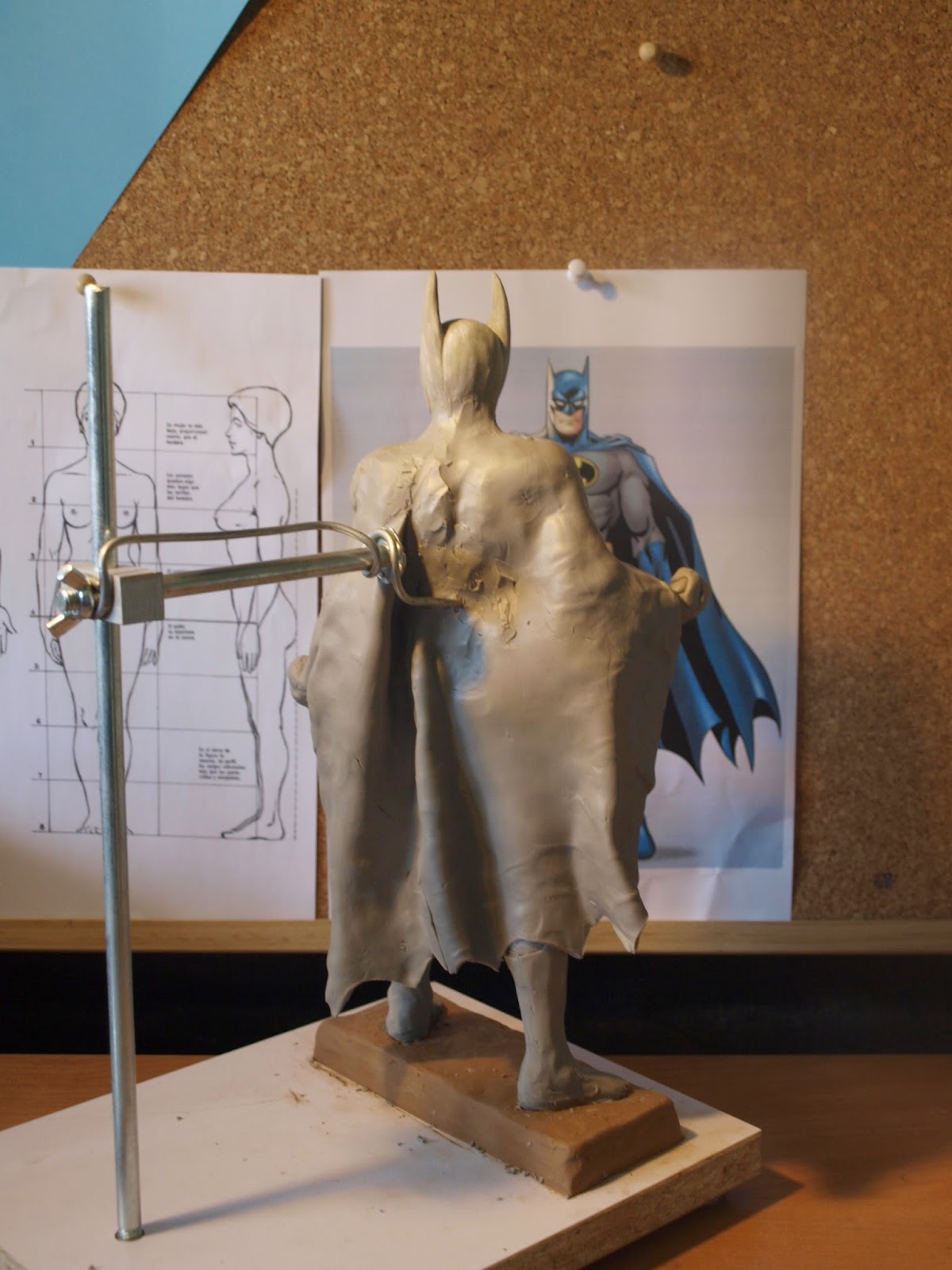 Ronda Gallery: Sculpting Batman at Freakzone 2014