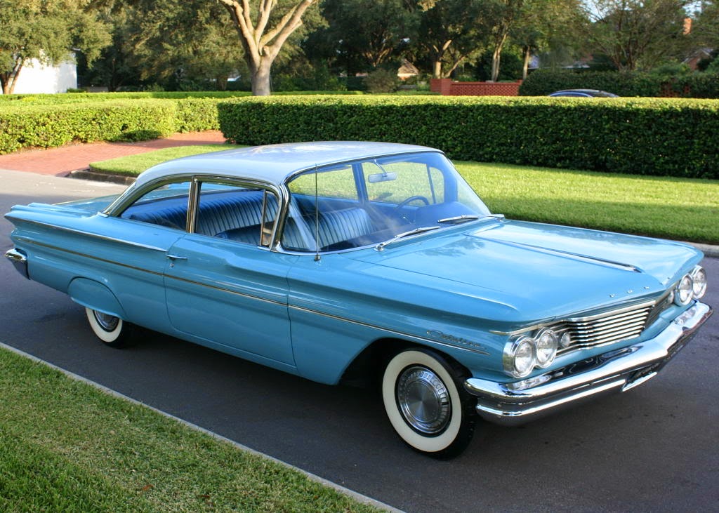 All American Classic Cars: 1960 Pontiac Catalina 2-Door Sport Sedan