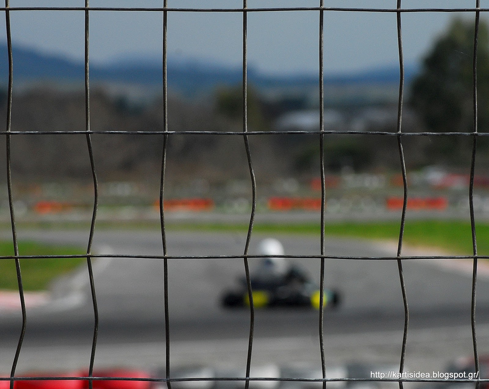 karting.gr.blogspot.com: Οι ψεύτικοι αριθμοί σε καταντάν... νούμερο!