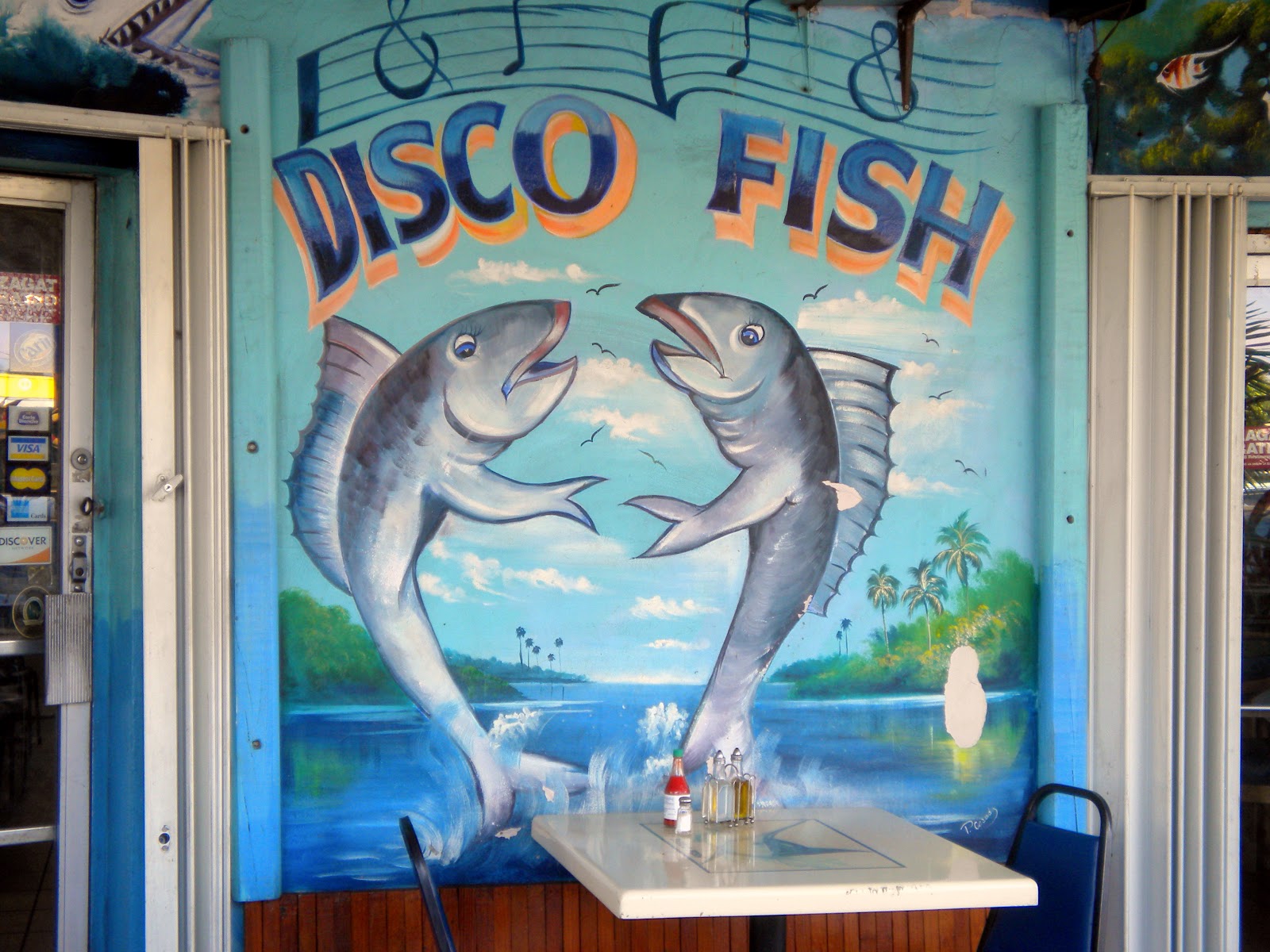 Donde Comemos: DISCO FISH: Una auténtica aventura marítima.