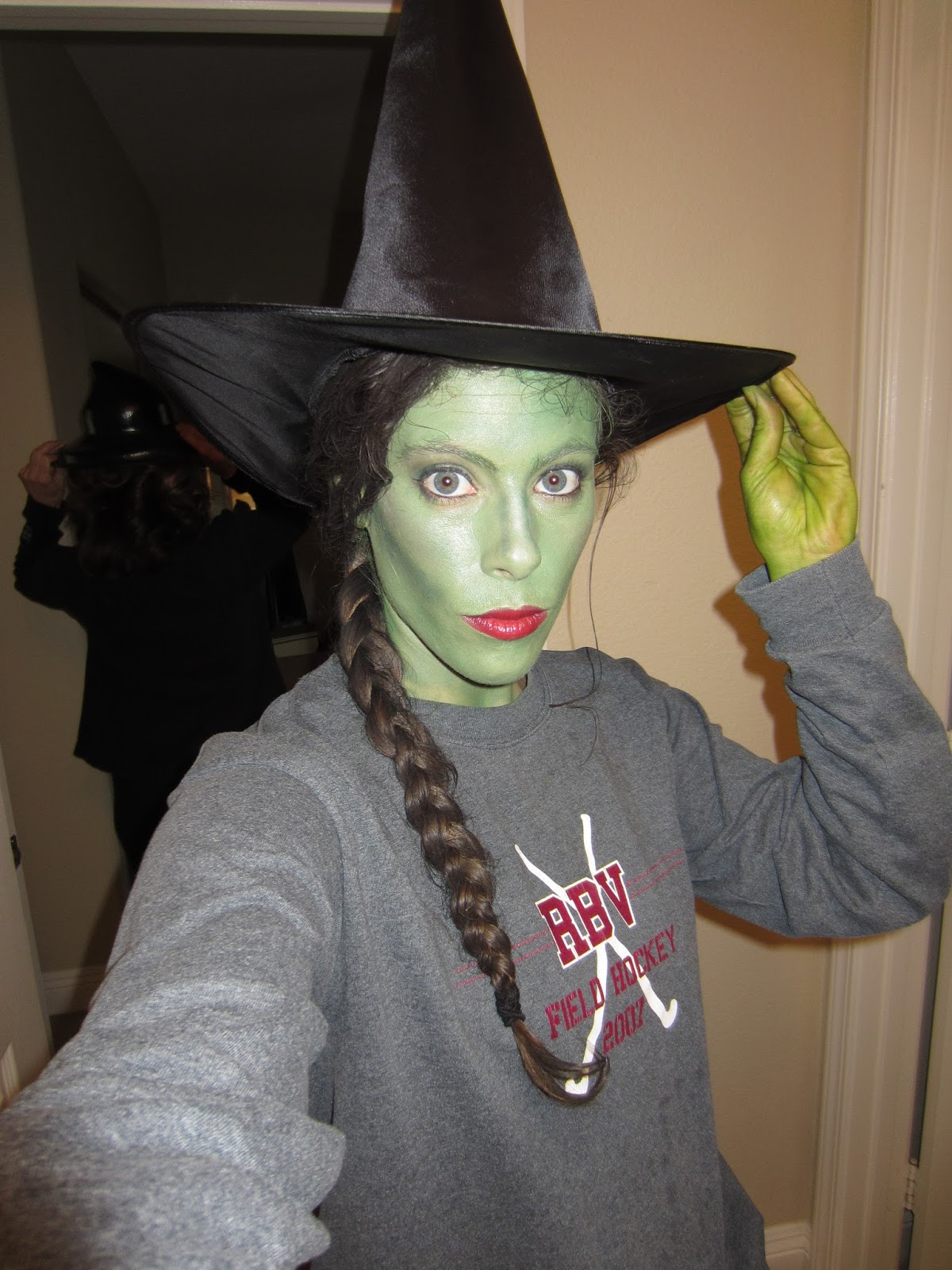 Amanda Did It: DIY Projects: Elphaba Cosplay Tutorial