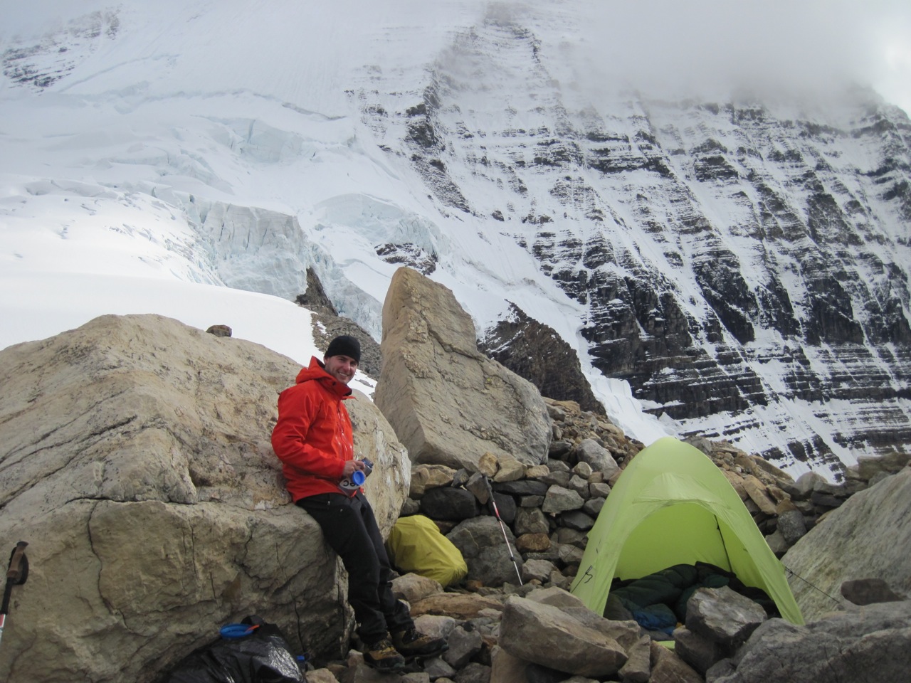Canadian Rockies Alpine Guides: Mt. Robson attempt & Helmet summit.