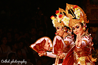 Onthel Photography: penari Bali