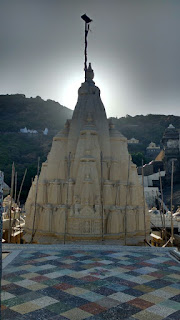 Glory of Girnar: THE TEMPLE OF LORD NEMINATH