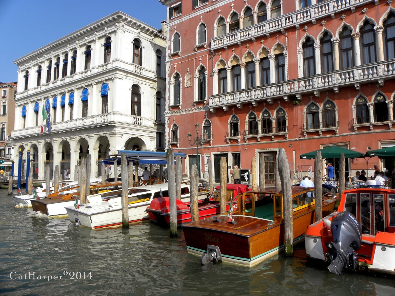Shutterbug Traveler: Venice, Italy ~ Out and About