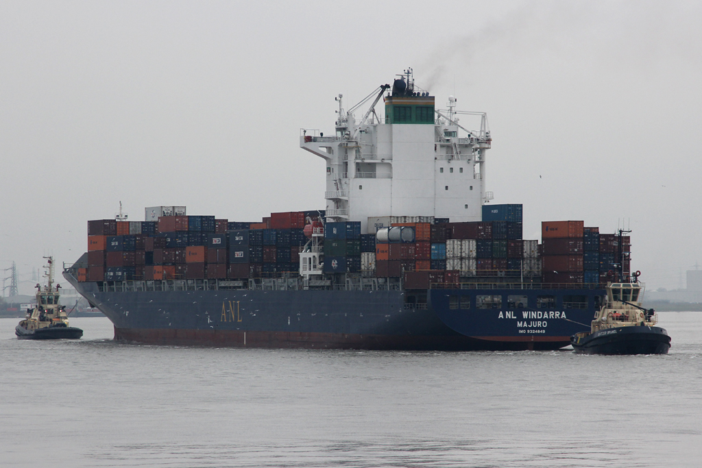 UK Shipping: February 2013