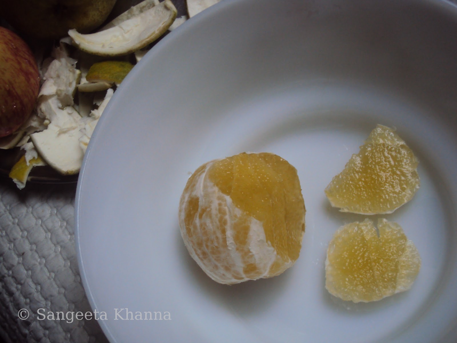 How to peel mosambi .....including the sweet lime into your fruit salads..