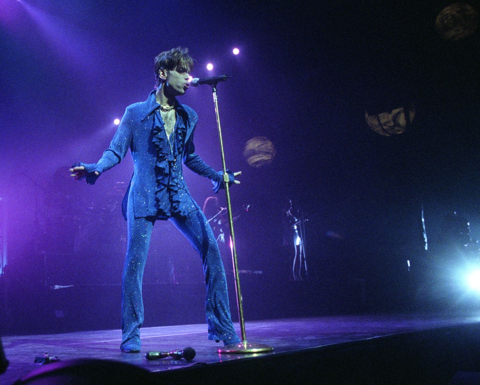 Wonder Music Web: New Power Soul Tour (1998)