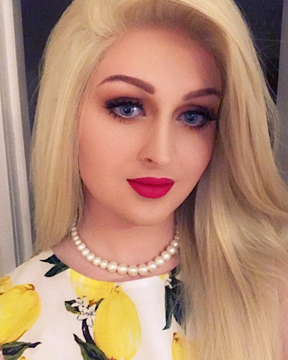 Nia Graham – Transgender Beauty Vlogger - TG Beauty