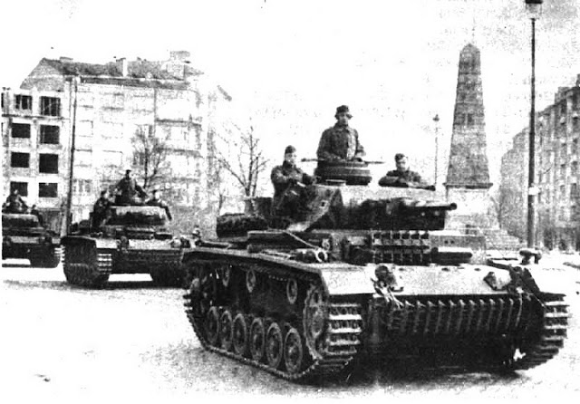World War II Pictures In Details: Panzerkampfwagen III Ausf G and Ausf ...