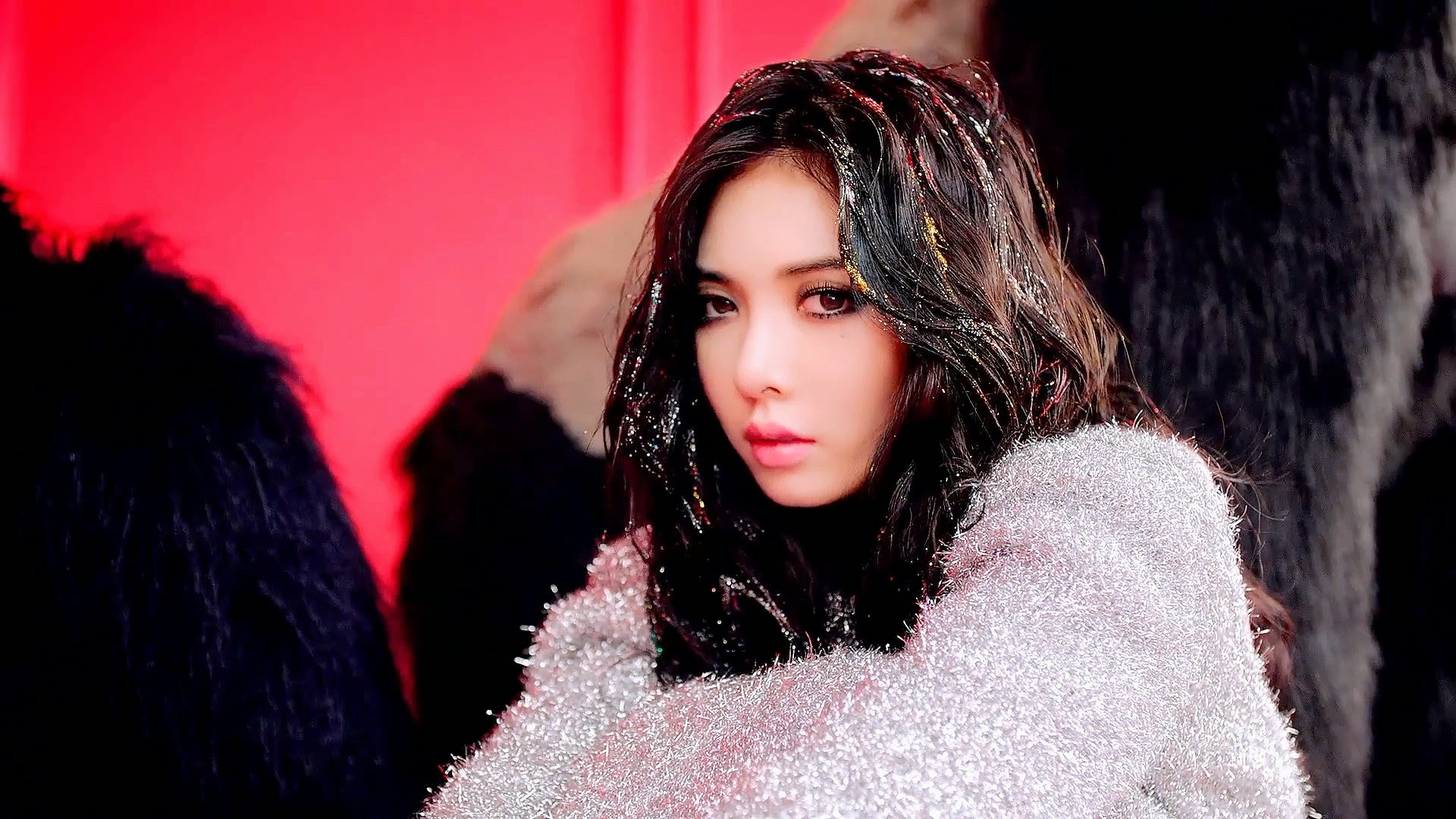 Hyuna: Βάζει φωτιά με το Red από το EP A Talk (+screencaps) | I say ...