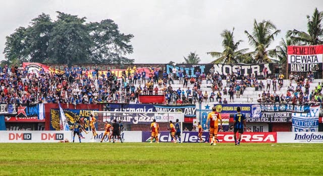 PROFIL STADION : Stadion Kapten I Wayan Dipta, Gianyar, Bali | Qta AREMANIA
