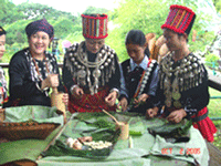 love peace: kachin photos