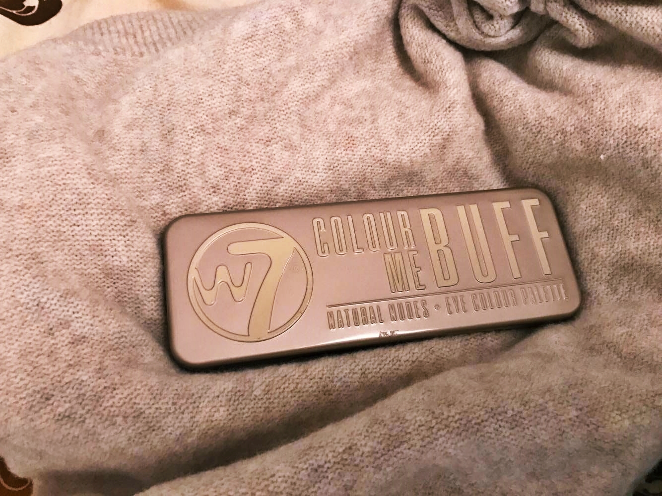 W7 COLOUR ME BUFF - SIMPLY AYLIN