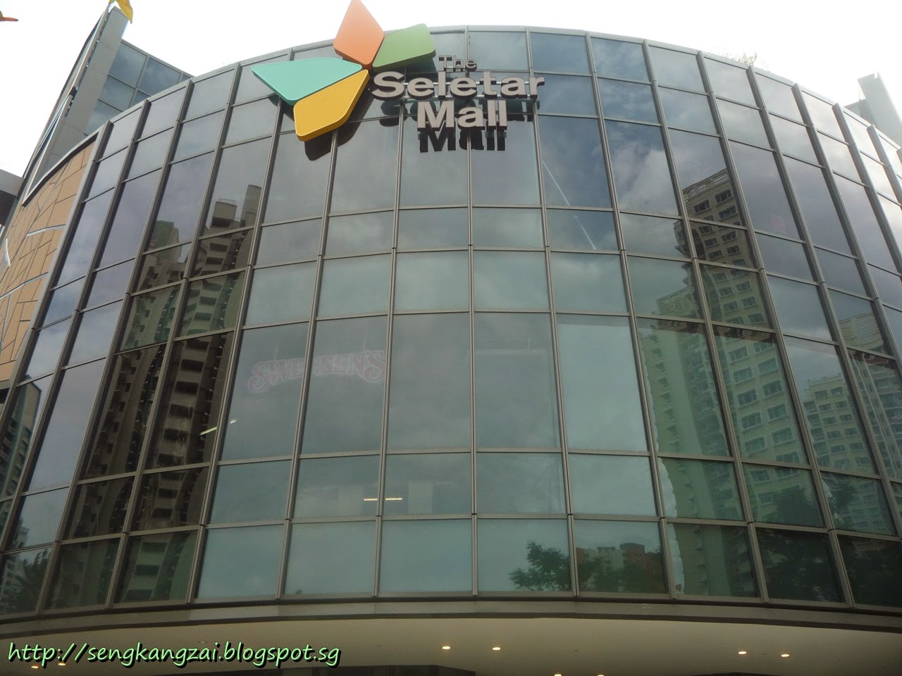 Zai@Sengkang: The Seletar Mall (Year 2014 Week 43)