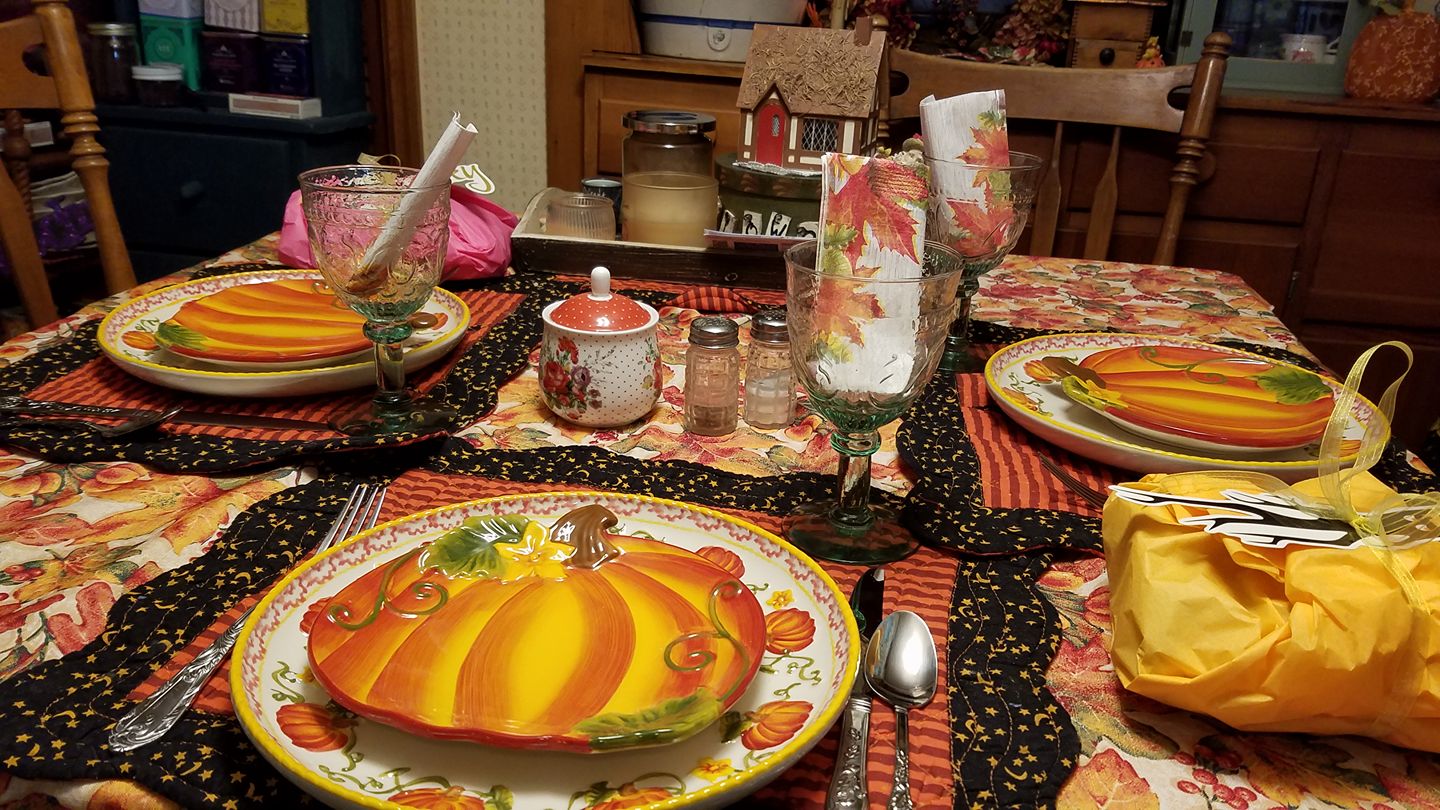 Oatmeal and Whimsy: a nest for the soul: Come sit at my table!