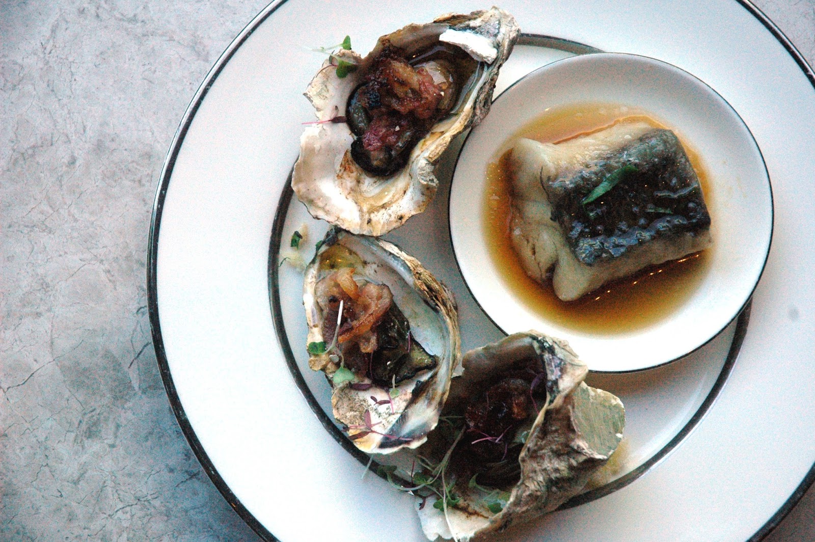 DUDE FOR FOOD: The Master Oyster Shucker Reigns at the Glasshouse