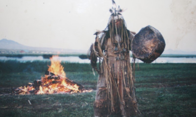 Nomads Art: WHO IS SHAMAN