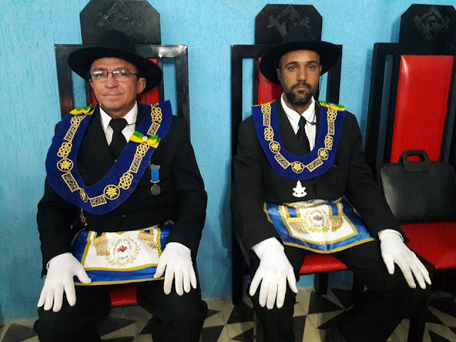 BLOG DOS MAÇONS ANTIGOS LIVRES E ACEITOS :.: : Sessão Magna de Colação ...