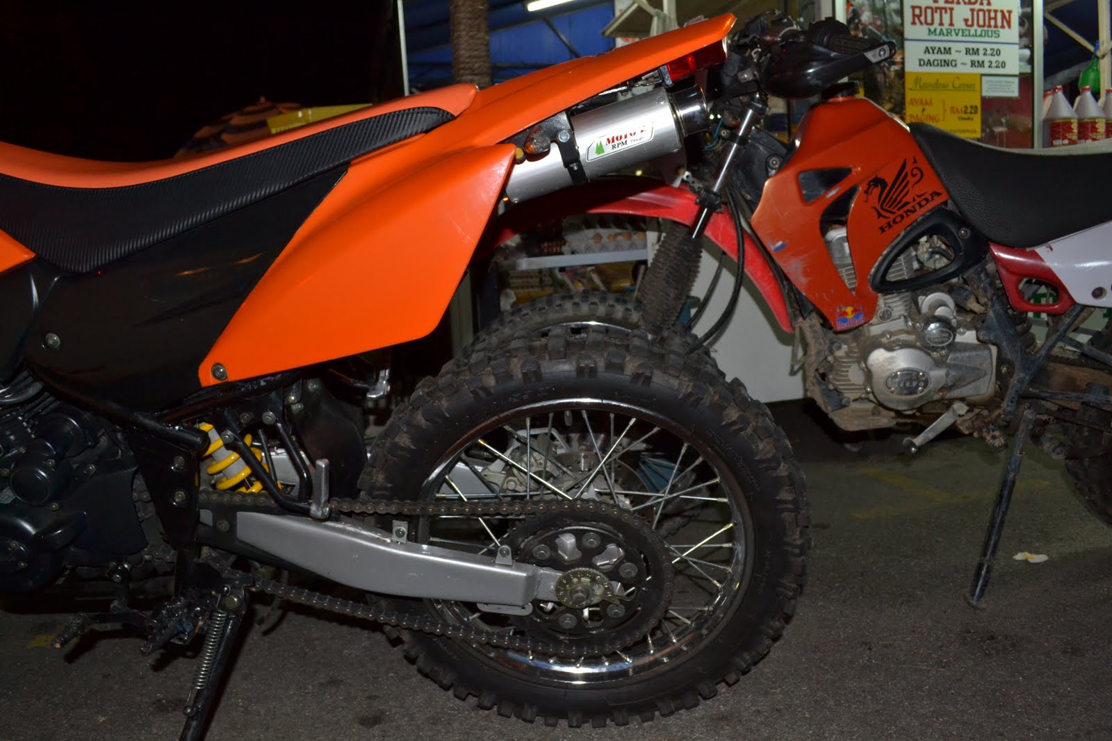 DTM 150 | Roti John MARVELLOUS - SuperXmoto | SuperMoto