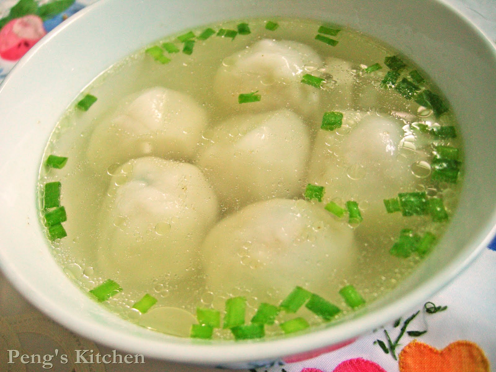 Peng's Kitchen: Savoury Glutinous Rice Ball Soup