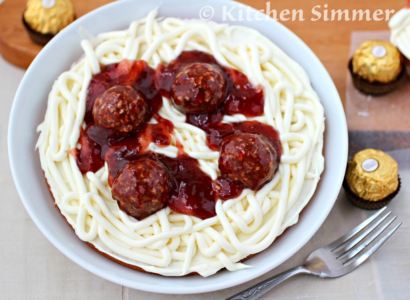 Kitchen Simmer: April Fool's Day Spaghetti & Meatballs Cupcakes