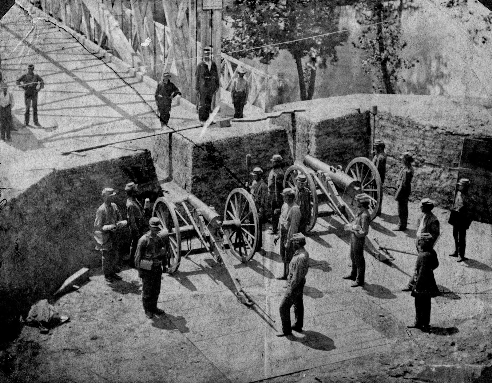 The Chubachus Library of Photographic History: Union Soldiers Posing ...