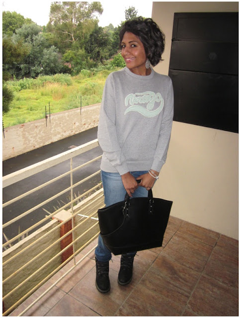 My Life as Nas*: Timbs, a sweater & a welcome to March