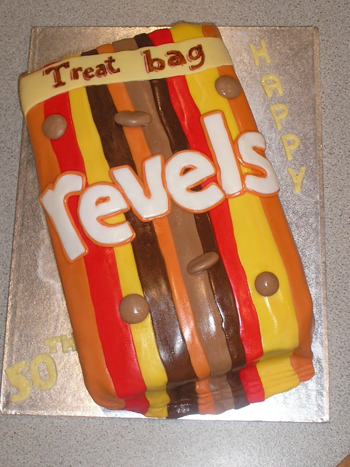 Nicky's Cakes: Giant Revels Bag Cake