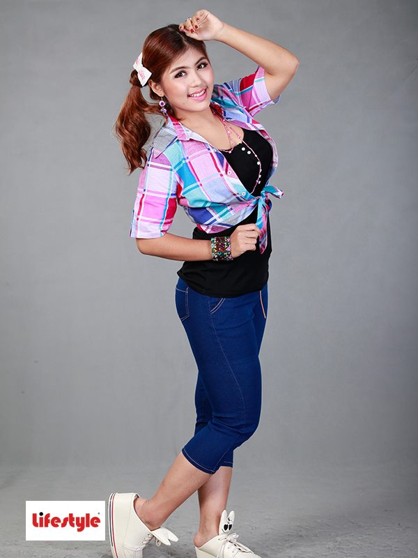 Soe Pyae Thazin - www.burmesemodel.com