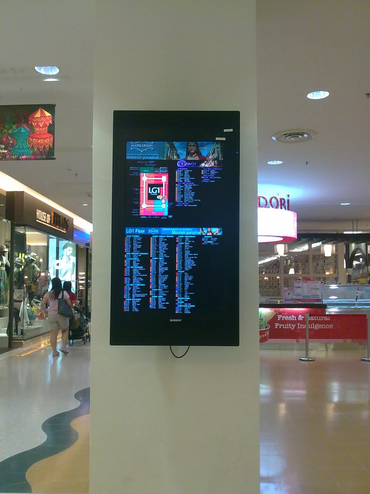 Environmental Design: Sunway Pyramid Information Kiosk