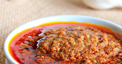 Aromatic Cooking: Rajasthani Garlic Chutney, Lahsun Ki Chutney